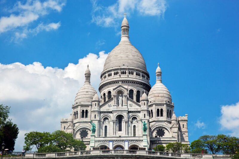 9 Biggest Scams in Paris & How to Avoid Them | Love and Paris